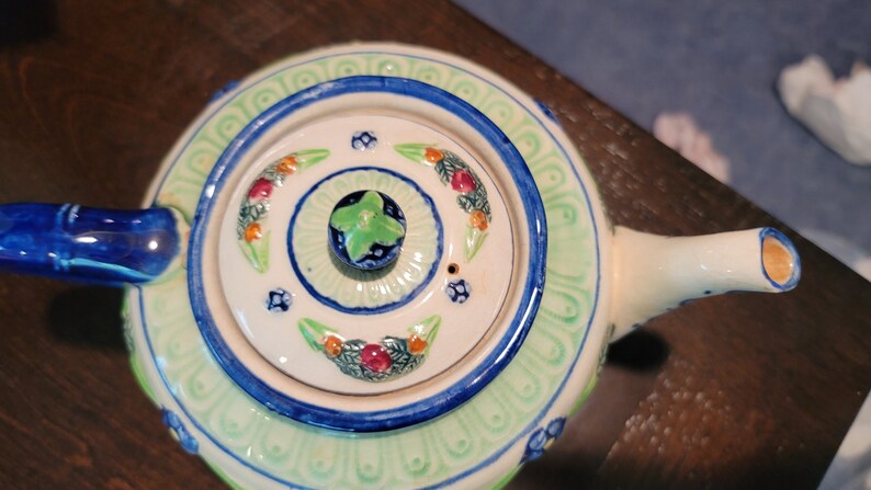 Vintage Della Robbia by Maruhon Ware Teapot - Etsy