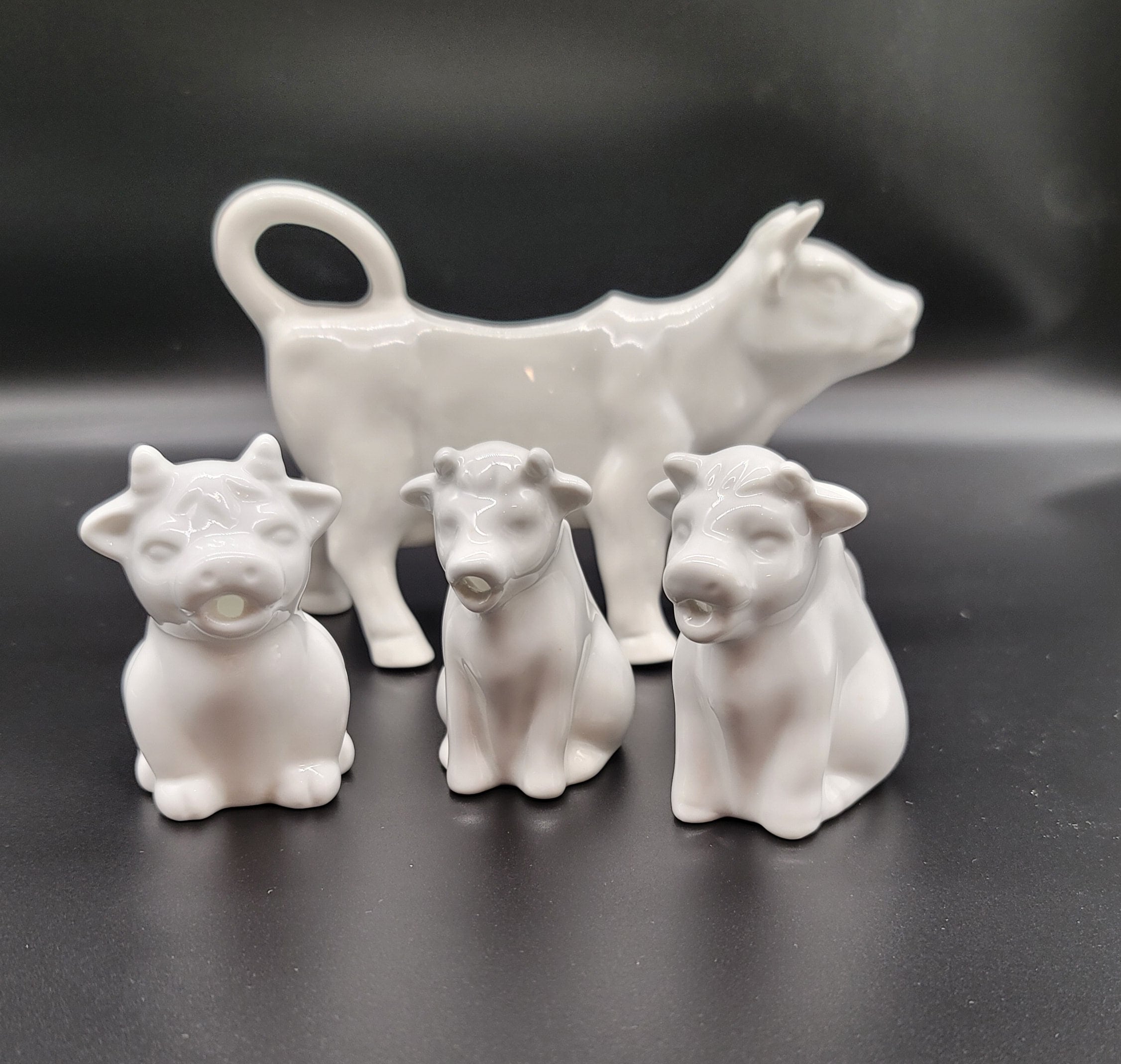 Set of 4 Cow Cream Pitchers, 1 Big Cow and 3 Small Cows, White ...