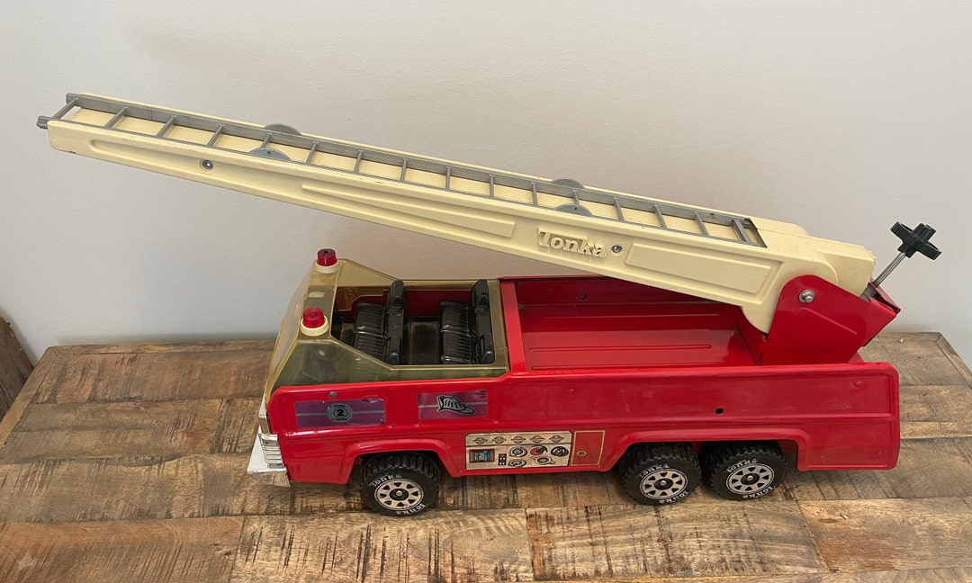 Vintage Metal Red Tonka 2 Firetruck With Extending Ladder - Etsy