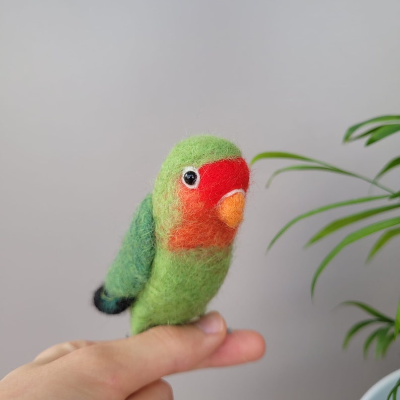 The Felted Lovebird Parrot Lifelike Felting Animal. Felted Budgerigar ...