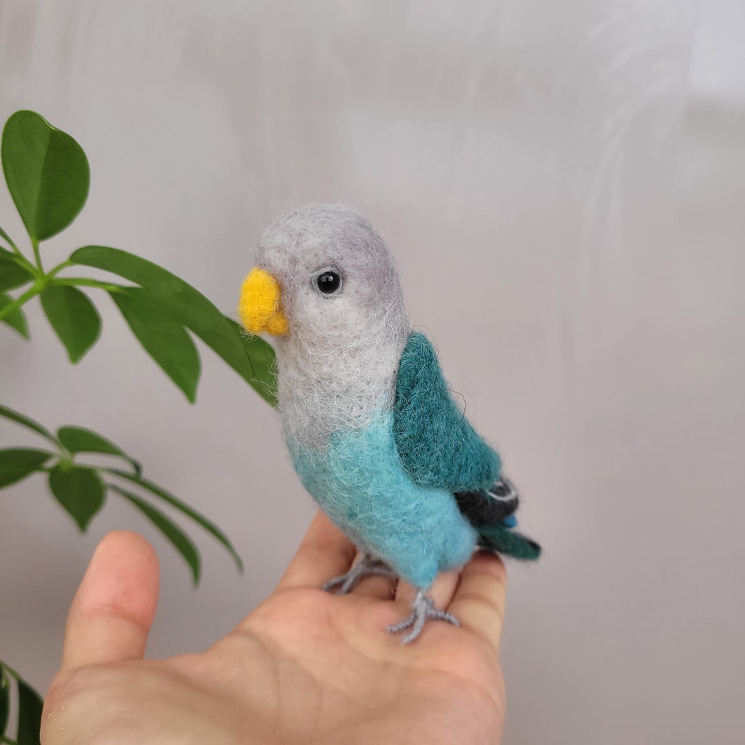 Handmade Needle Felted Parrot Bird Figurine – Wool Sculpture, Cute Bird ...