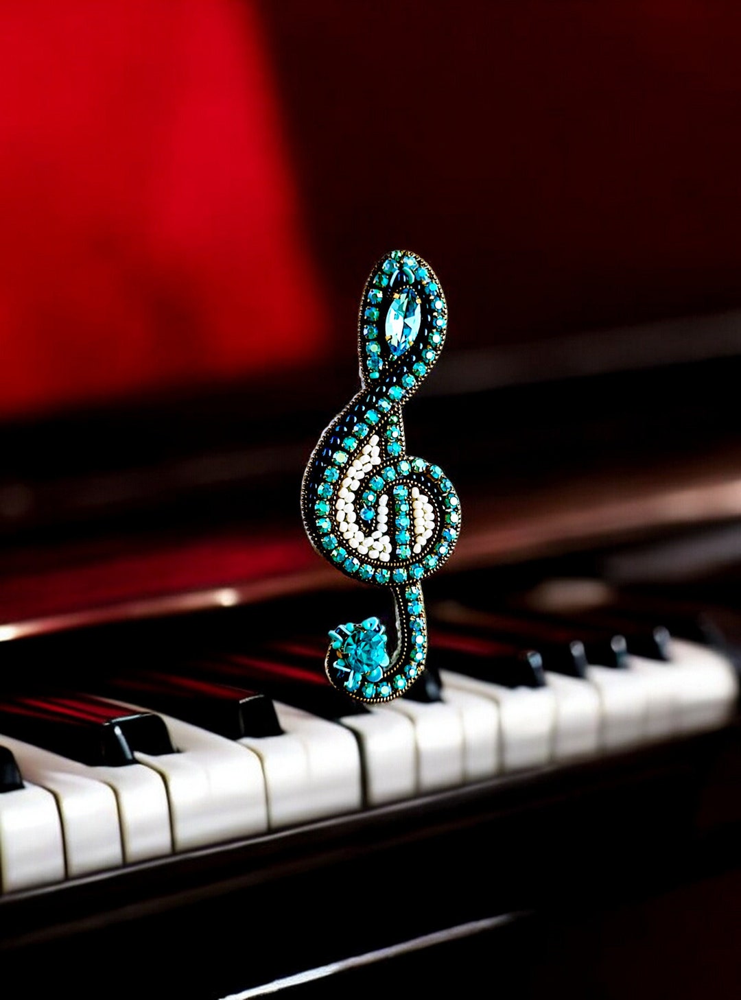 Treble Clef Musical Brooch, Music Note Pin, Beaded Music Brooch for ...