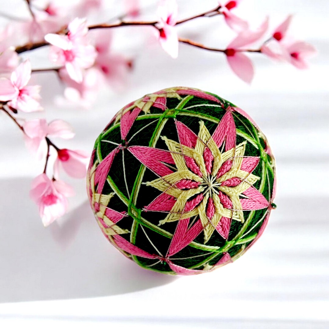 Temari Ball Ornament String Art Mandala Japanese Art, Sacred Geometry ...
