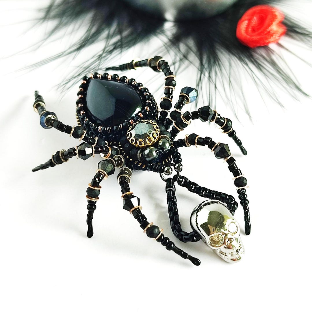Spider Skull Black Brooch Spooky Jewelry Halloween Horror Brooch Beaded ...