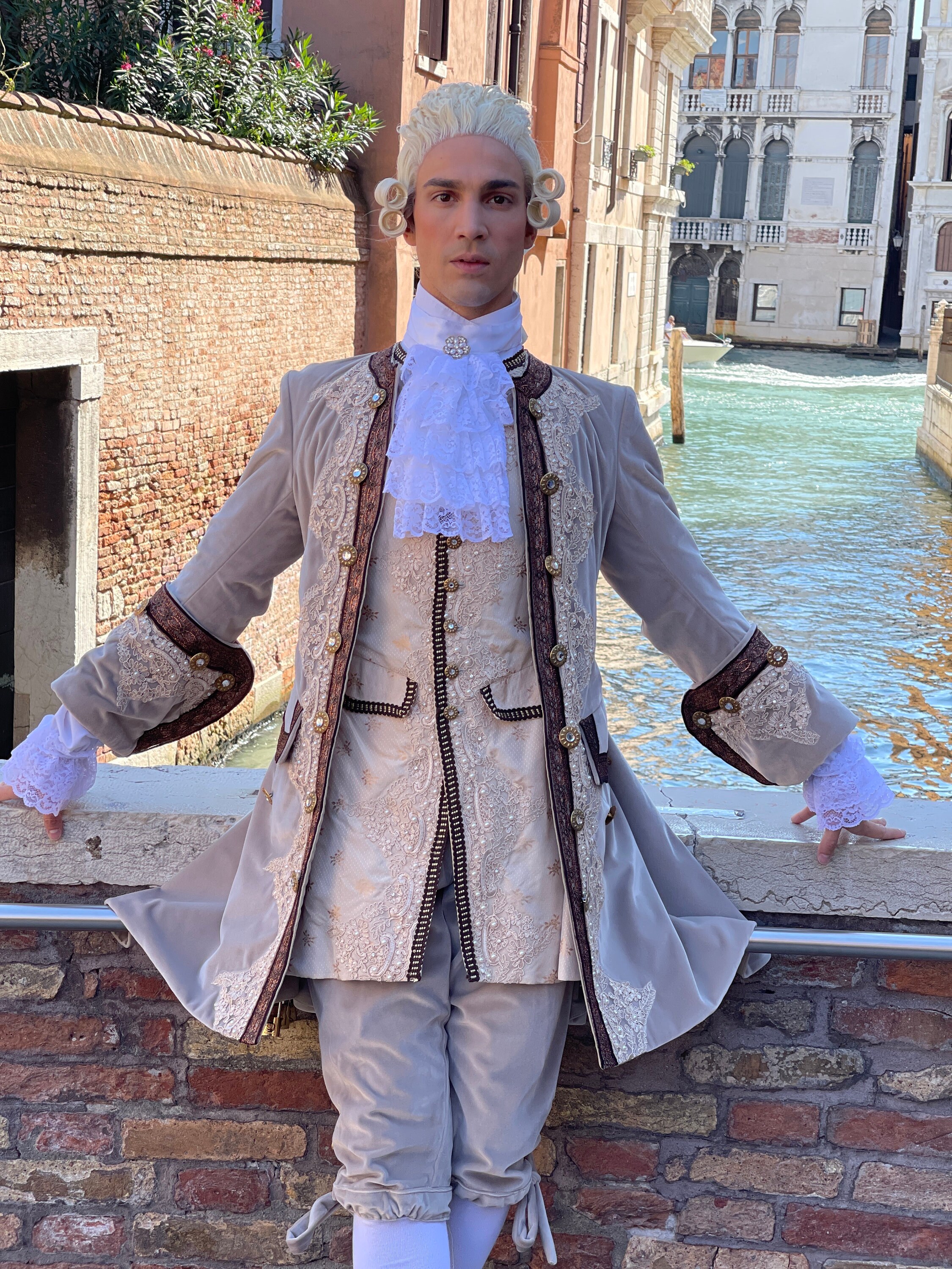 Historical Costume of 1700 Carnival Costume Halloween - Etsy