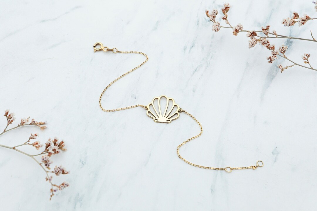 Seashell Bracelet in 14K Solid Gold, Gold Seashell Bracelet, Shell ...
