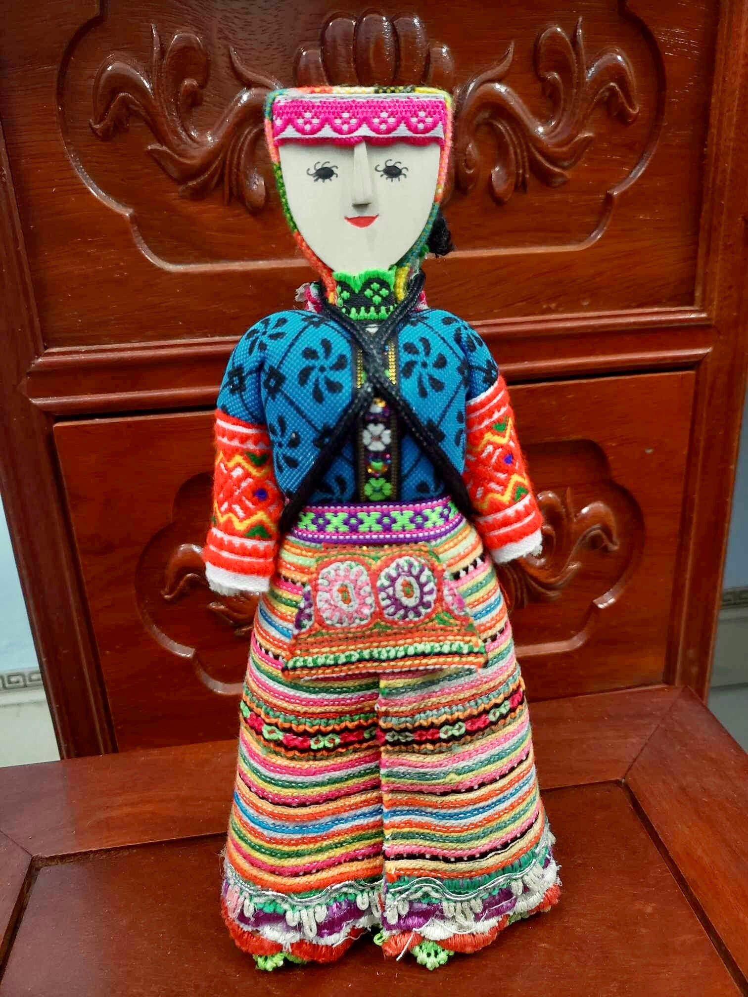 Handmade Embroidered Vintage Hmong Ethnic Doll With Brocade Patterns ...