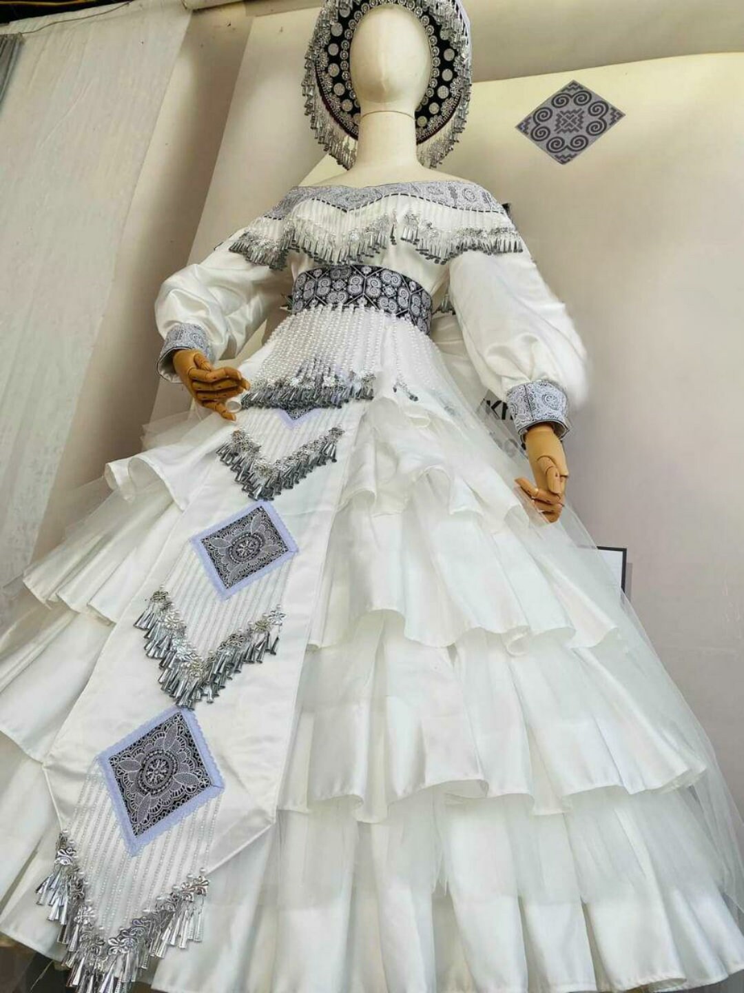 Hmong Wedding Dress for Women, Ethnic Embroidered Hmong Dress, Hmong ...