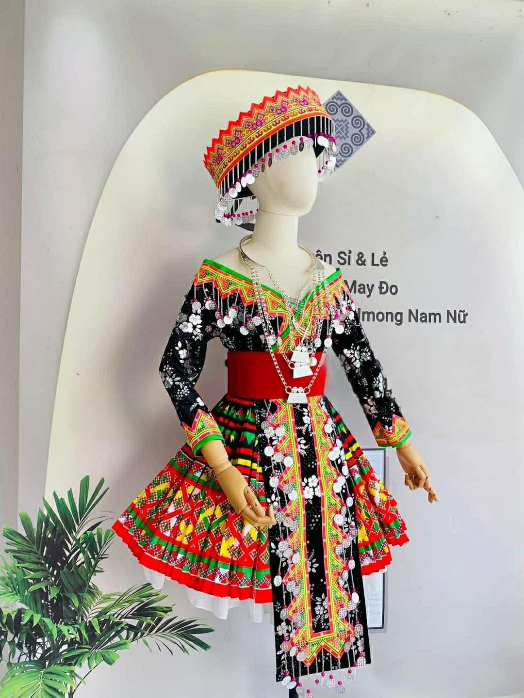 Hmong Dress for Women, Ethnic Embroidered Hmong Clothes, Hill Tribe ...