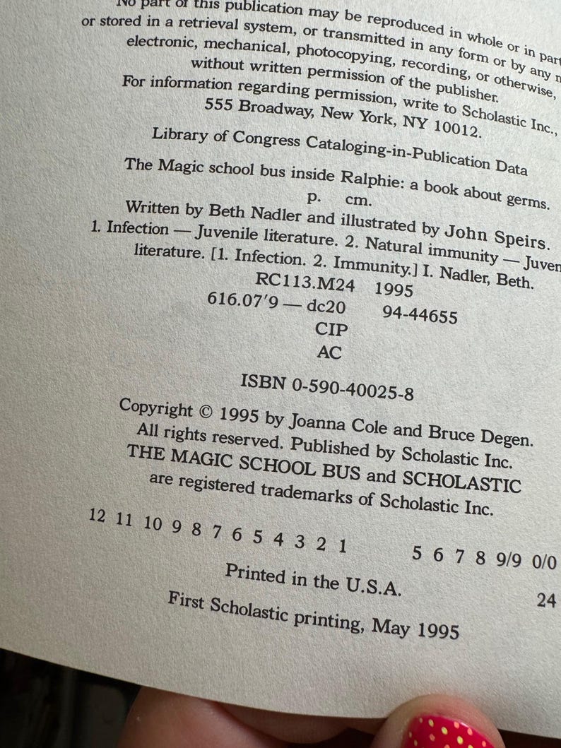 The Magic School Bus Book | A Book About Germs | Vintage Magic School ...