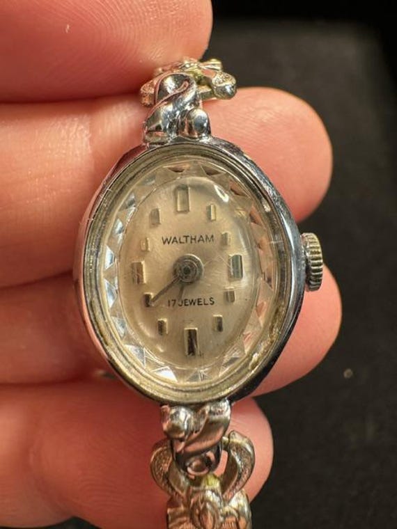 vintage watch | Waltham 17 jewels Speidel women's wat… - Gem