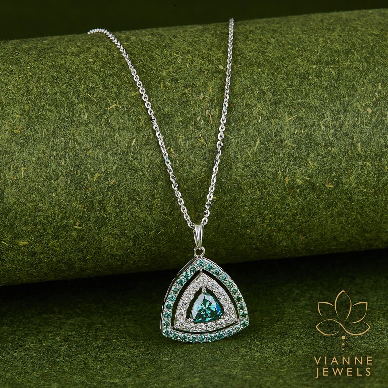 Trilliant Lab-grown Diamond Pendant, 1.53 TCW, Ethical Jewelry - Etsy