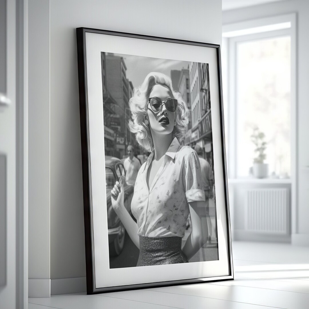 Marilyn Monroe Poster, Black and White, Marilyn Monroe Print, Fashion ...