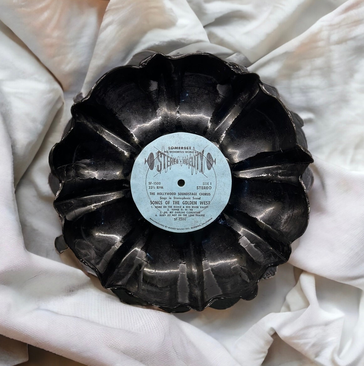 Handmade Vinyl Record Bowls Vintage Vinyl Album Bowl 1960's 1970's ...