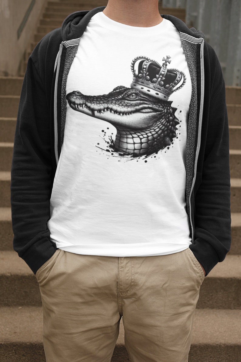 Crocodile With King Crown T-shirt / Black and White Crocodile T-shirt ...