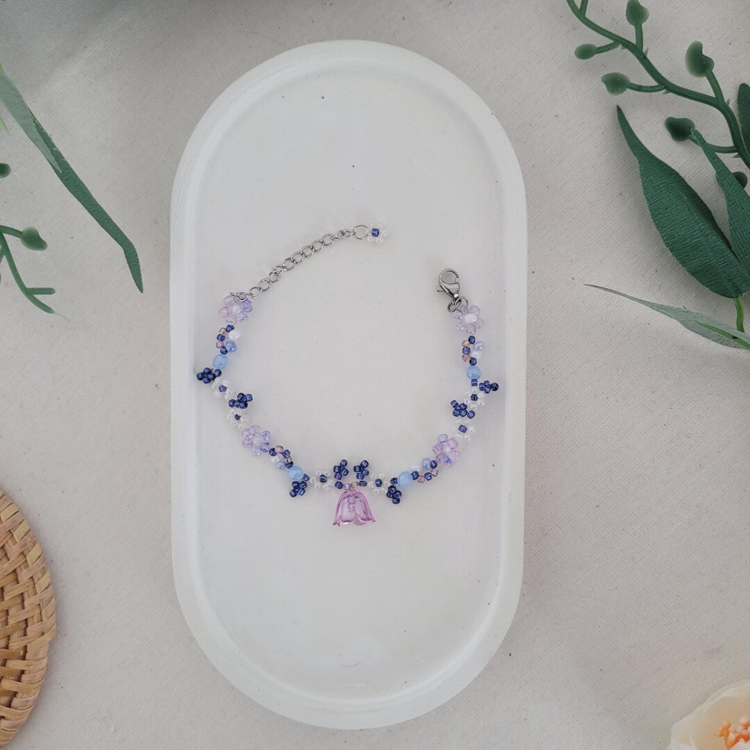 Beaded Flower Bracelet, Lily of the Valley Bracelet, Daisy Bracelet ...