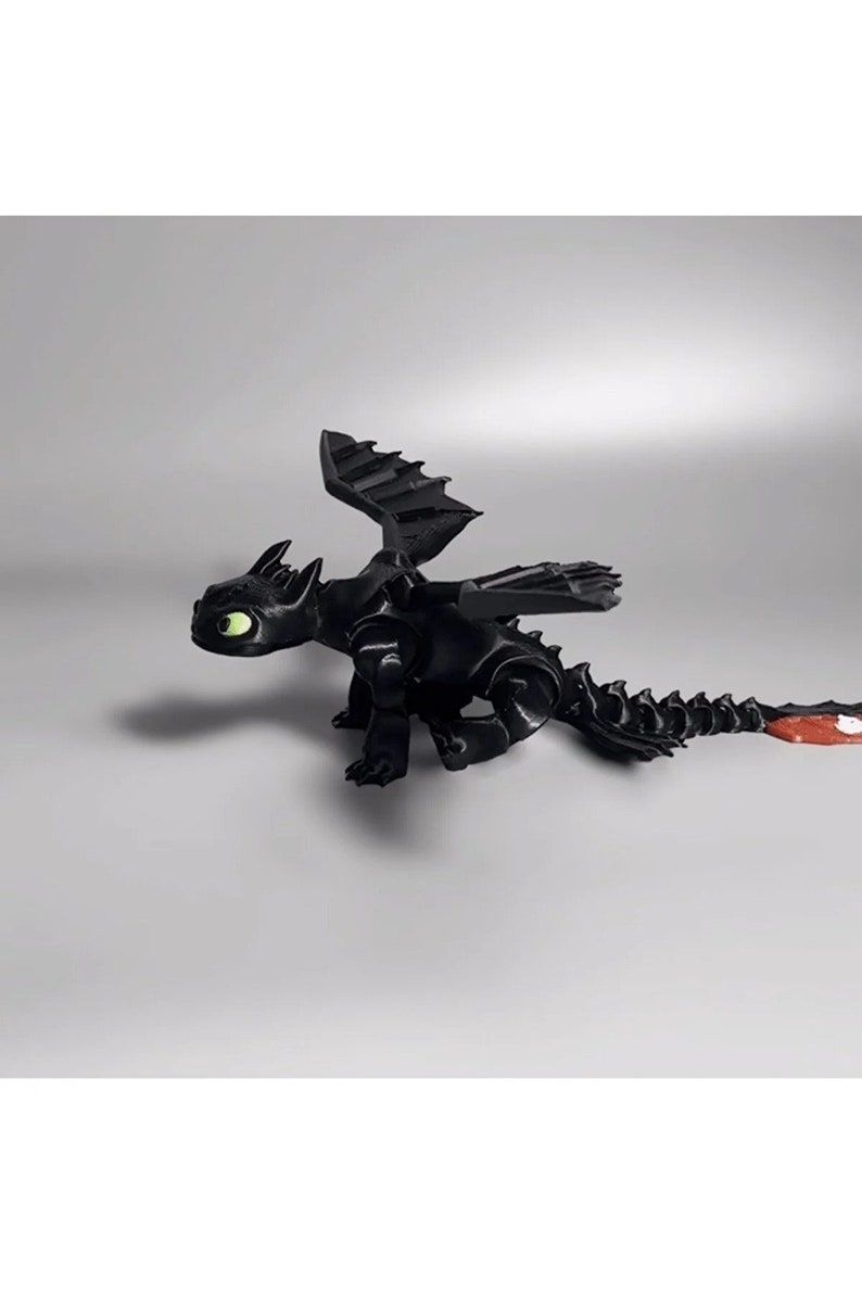 Toothless From How to Train Your Dragon Movie 3D Figurine Moving Wings ...