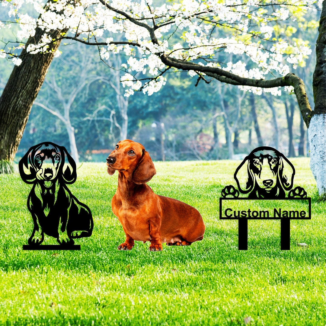 Dachshunds Dog Custom Portrait for Outdoor Decor, Metal Garden and Yard ...