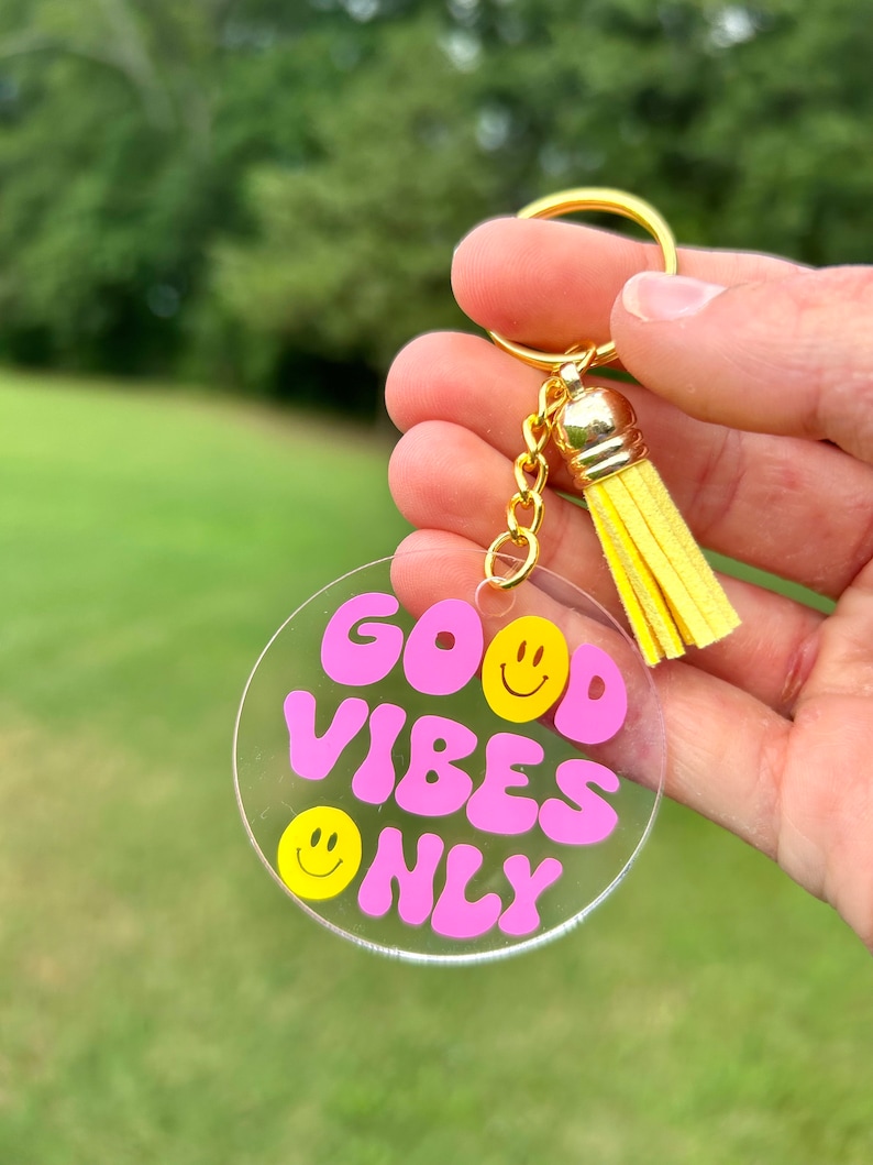 Good Vibes Only Acrylic Circle Keychain With Tassel // Backpack ...