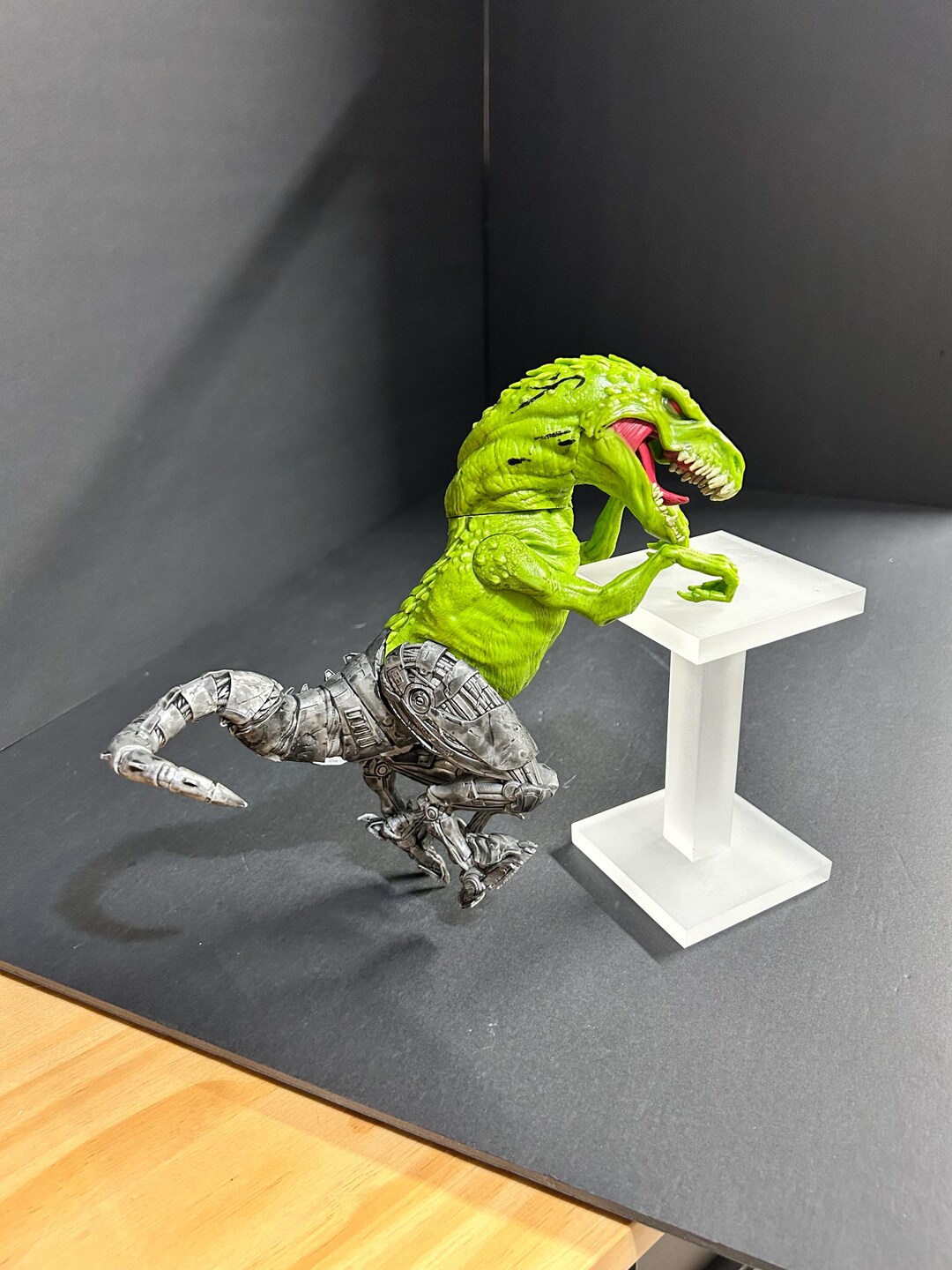 Mcfarlane Toys RAW 10 Raptar 6" Dinosaur Action Figure Raptor ...