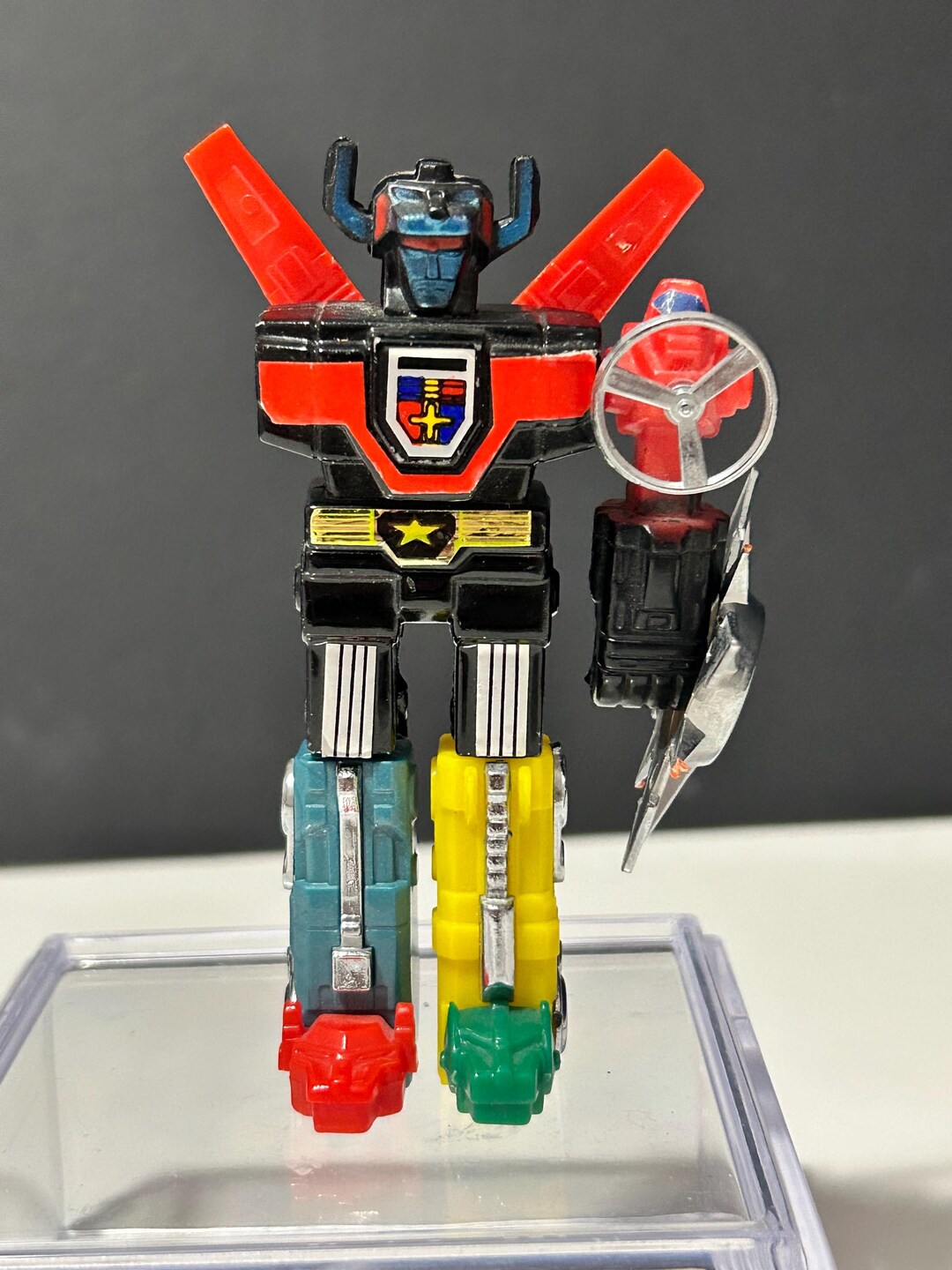 Vintage Voltron Die Cast Body Plastic Lions With Shield Bandai 4” - Etsy