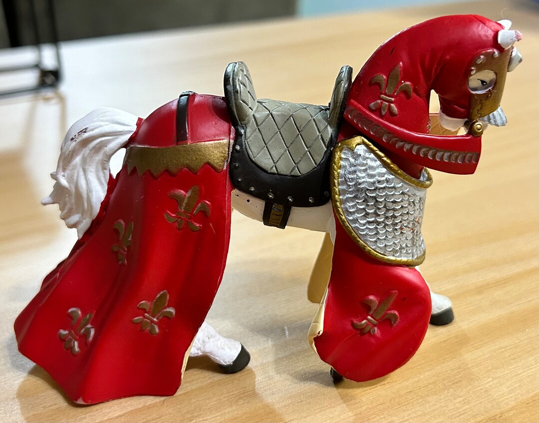 Papo Red Draped Horse Knight Dragon Medieval Fantasy Figure Riding 2004 ...