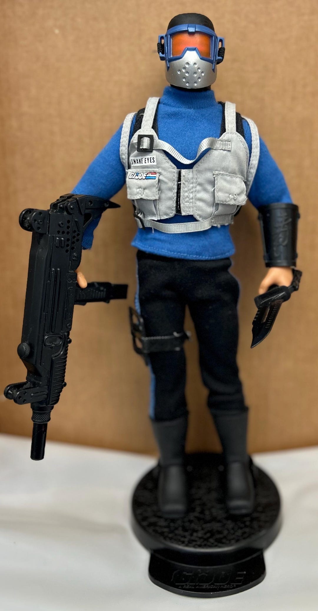 Vintage 1992 GI Joe Snake Eyes 12" Action Figure, Stealth Outfit Lights ...
