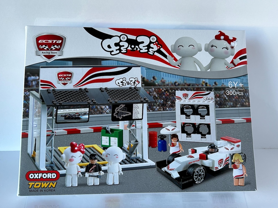 Oxford Town Torro and Loro Kumho Tire Ecsta Motorsport Racing Team LEGO ...