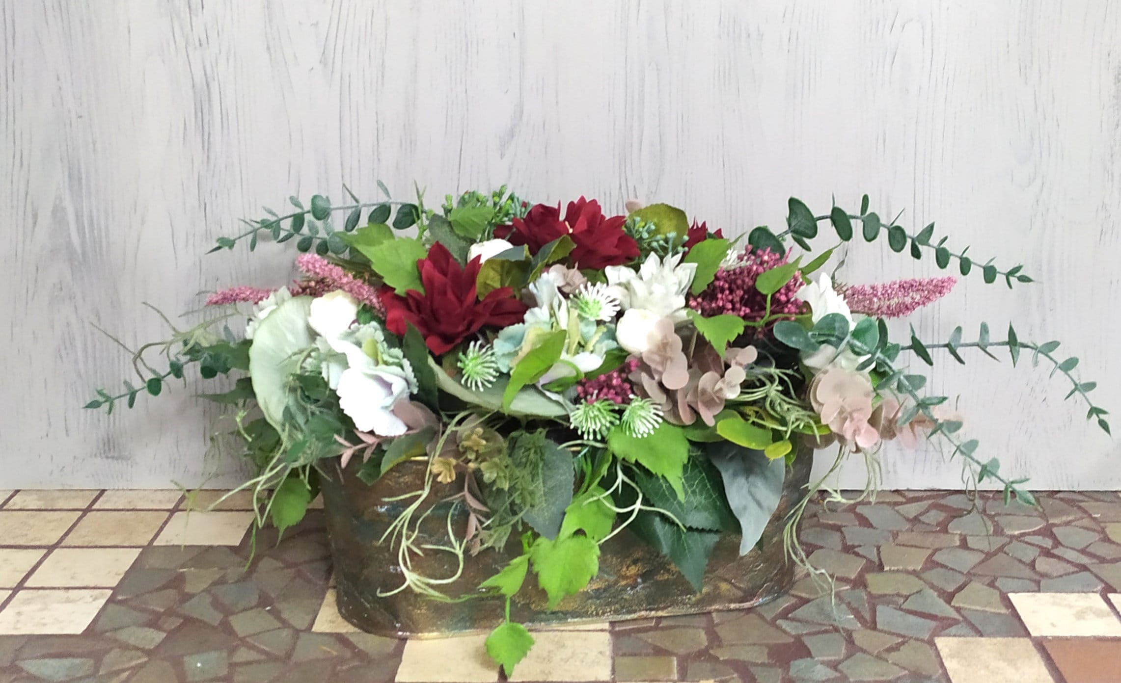 Floral Table Centerpiece in Mettalic Handpainted Pot/flowers Arrangment ...