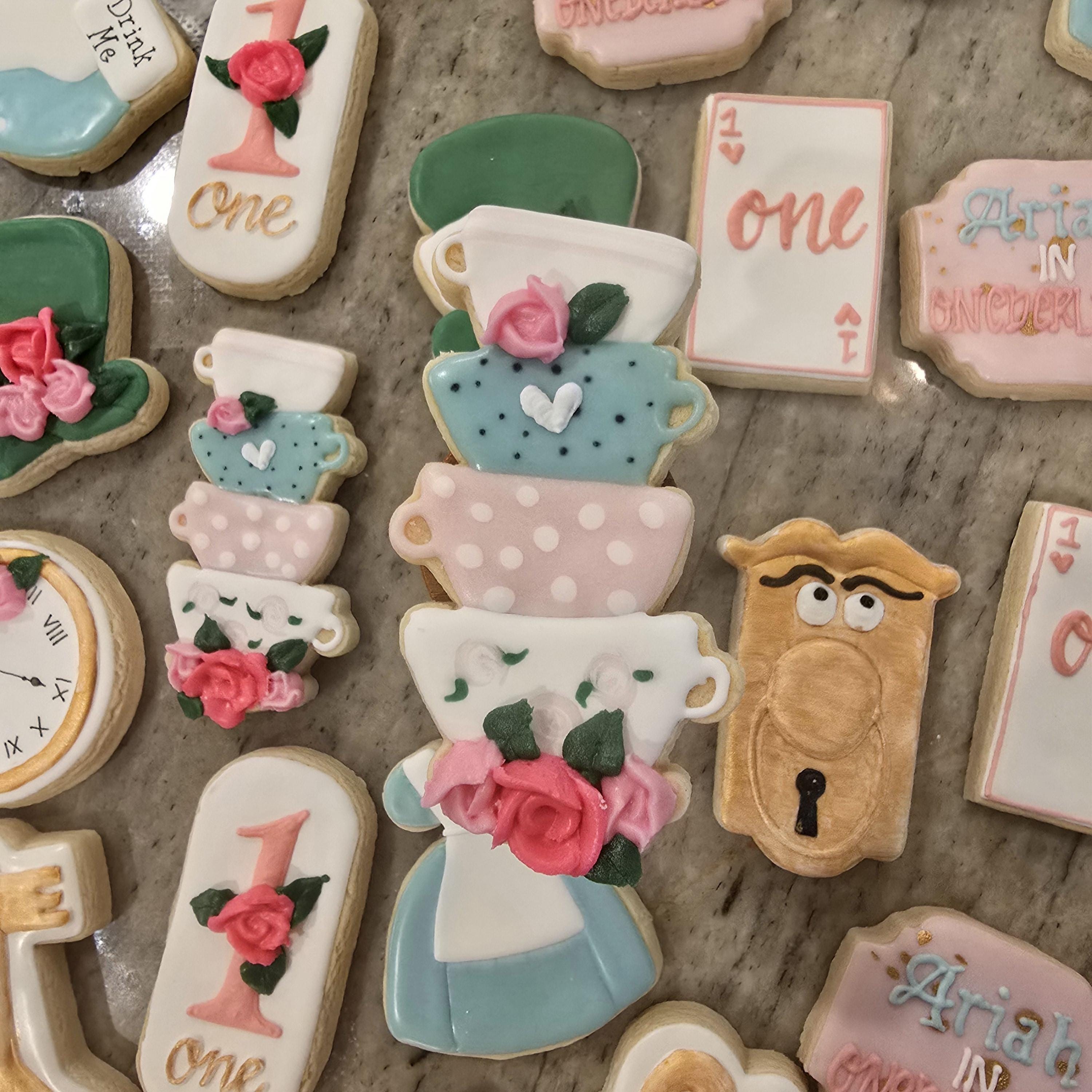 Alice in Onederland (wonderland) First Birthday Girl Decorated Cookies ...