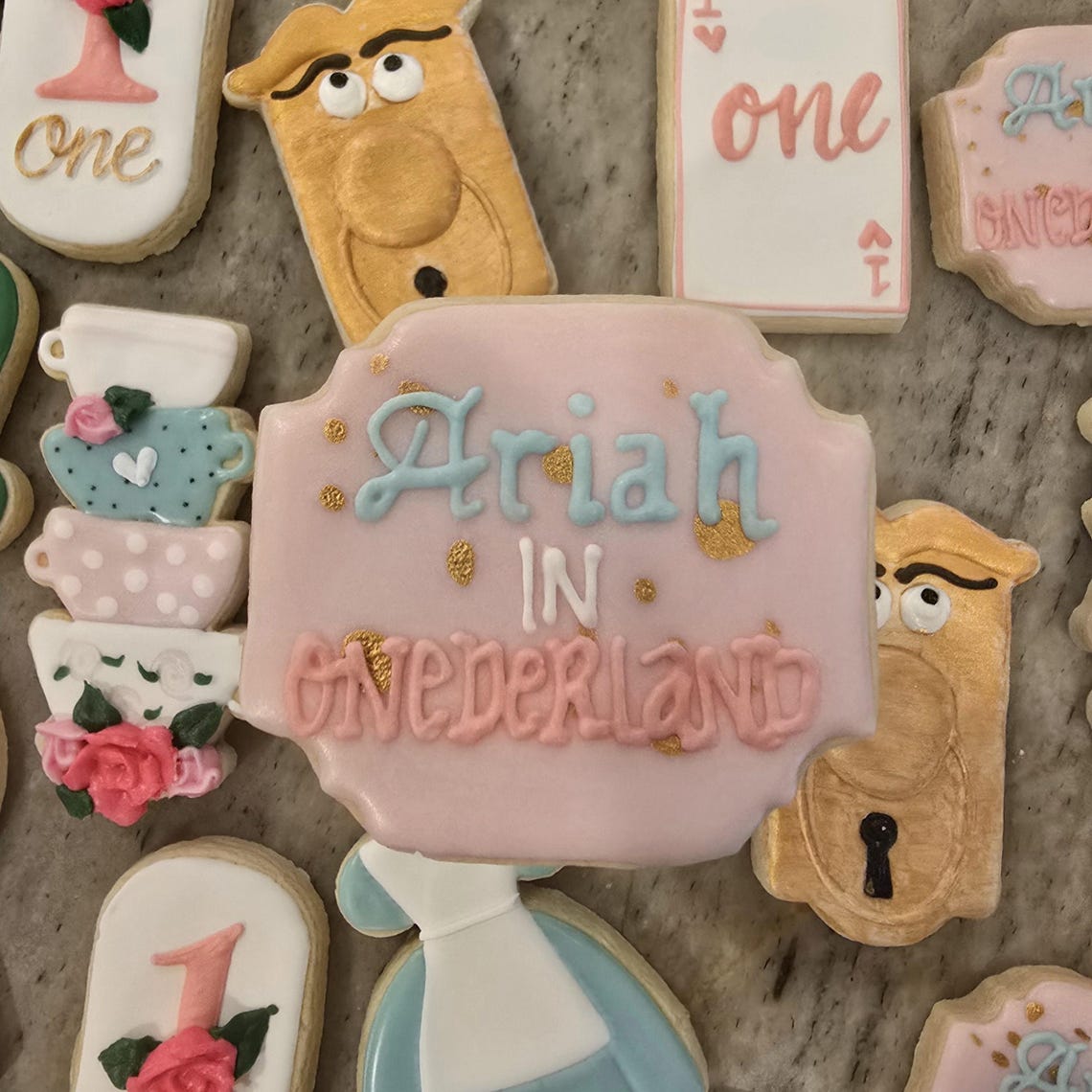Alice in Onederland (wonderland) First Birthday Girl Decorated Cookies ...