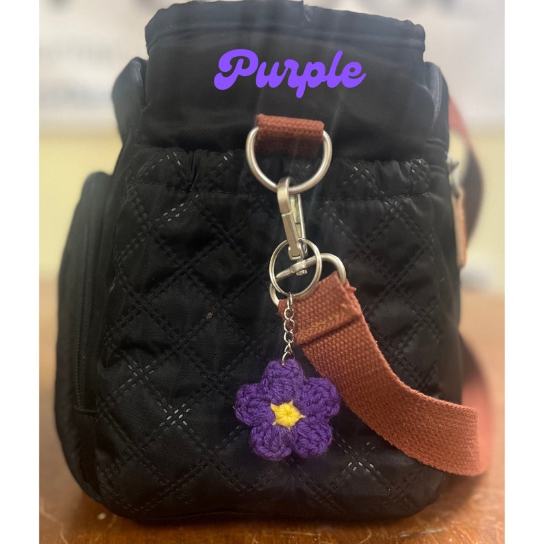 Flower Keychain-small Daisy Keyholder-cute Keychain Gift - Etsy