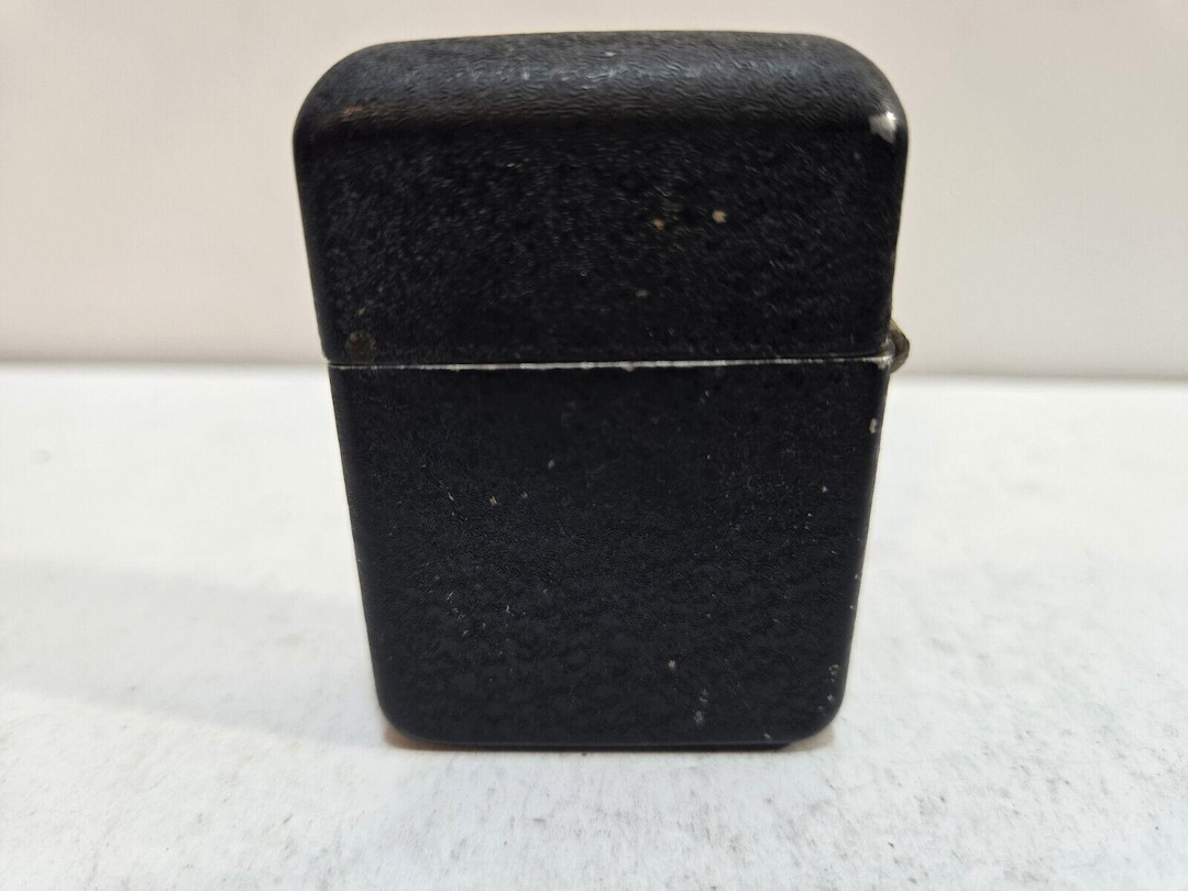 Working Vintage WWII Black Crackle Lighter, Berkeley, 3 Barrel Hinge ...