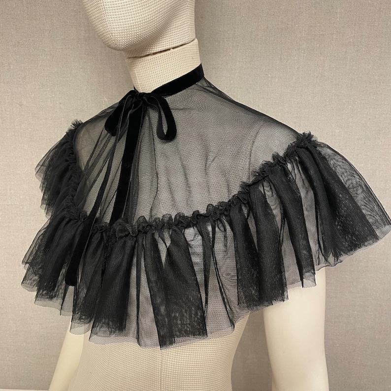 White Tulle Ruffle Capelet, Victorian Collar With Velvet Bow - Etsy
