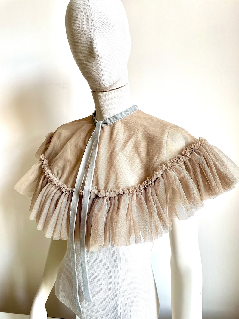 White Tulle Cape With Frill, Tulle Bolero Collar, Tulle Capelet ...