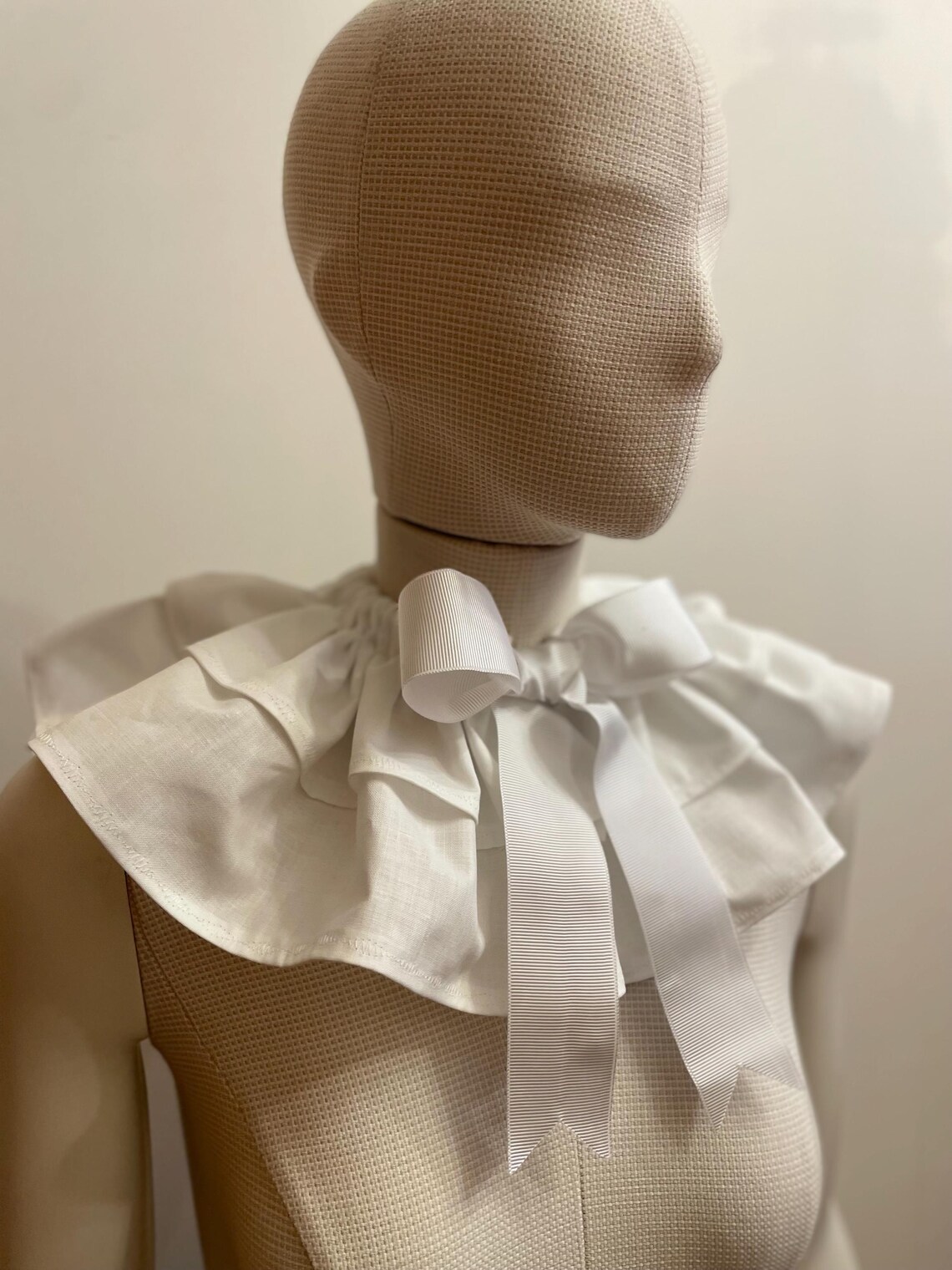 White Cotton Ruffle Pierrot Collar, Burlesque Clown Neck Ruff - Etsy