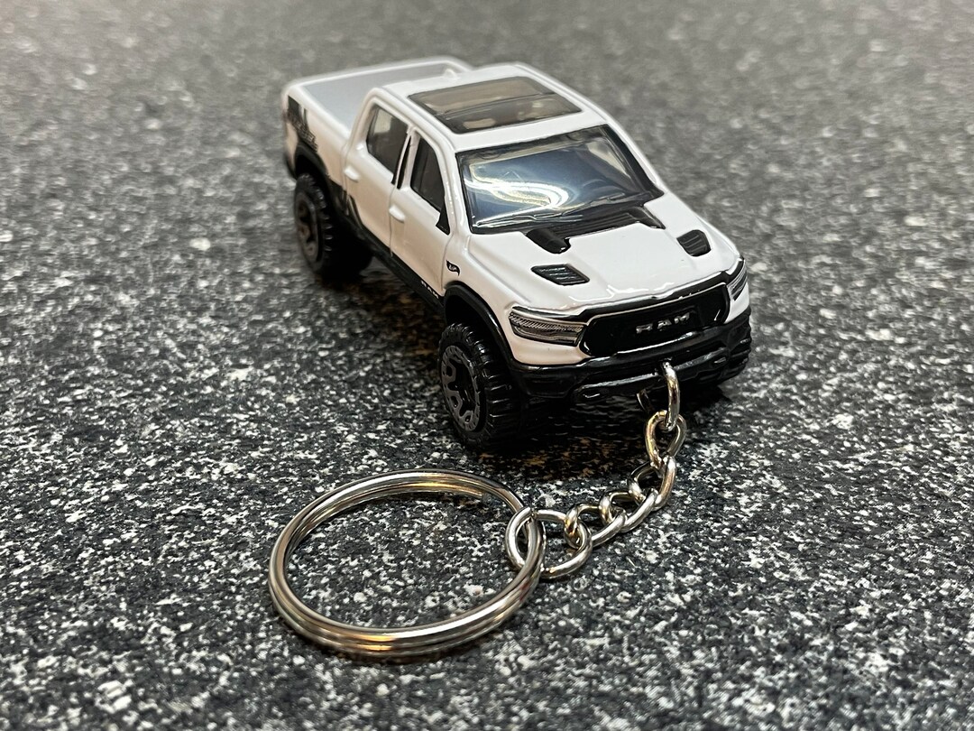 Fits 2020 Ram 1500 Rebel White Truck Keychain Diecast Car Matchbox Hot ...