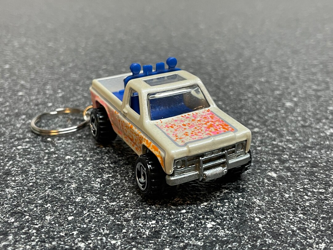 Chevy Squarebody Square 4x4 Keychain Diecast Car Hot Wheels Matchbox - Etsy
