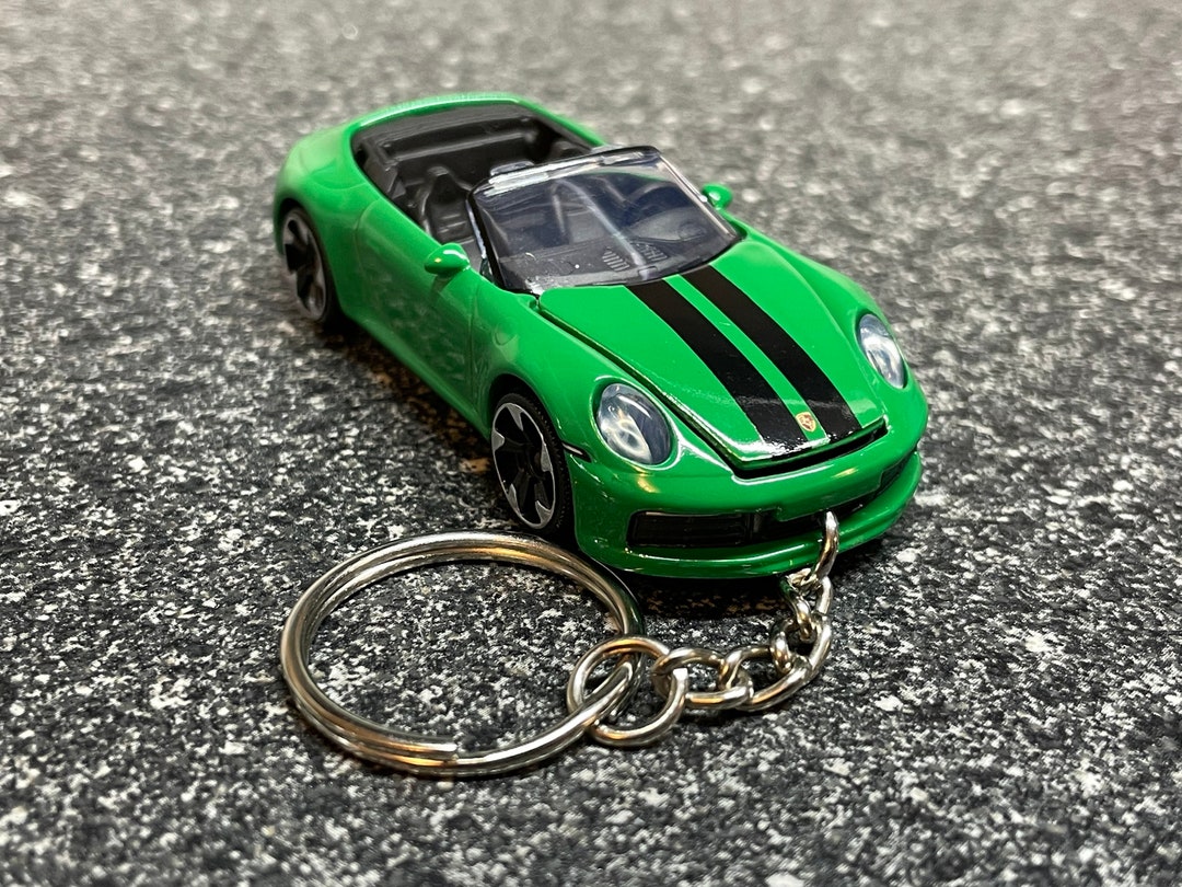 Fits Porsche 992 911 Carrera S Convertible Keychain Green Hot Wheels ...