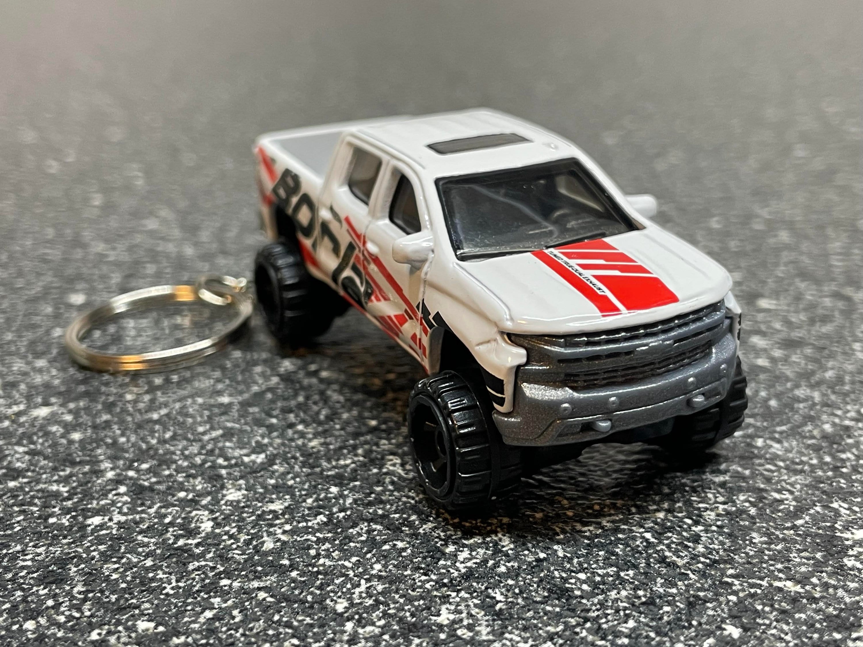 2019 Chevy Silverado Trailboss Keychain White Truck 4x4 Hot - Etsy