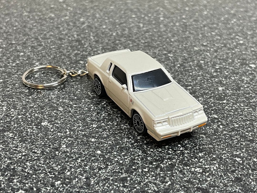 Buick Grand National White GNX Keychain Diecast Car Hot Wheels Matchbox ...