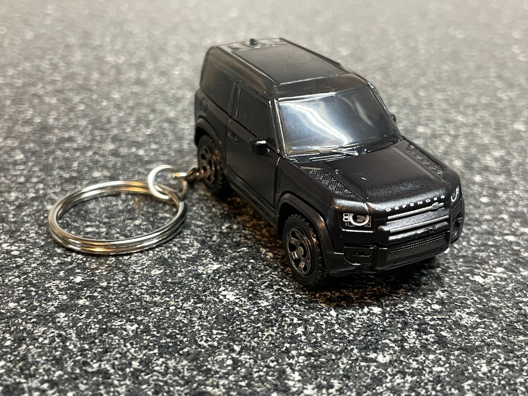 2020 Land Rover Defender 90 Range Rover Keychain Black Hot Wheels ...