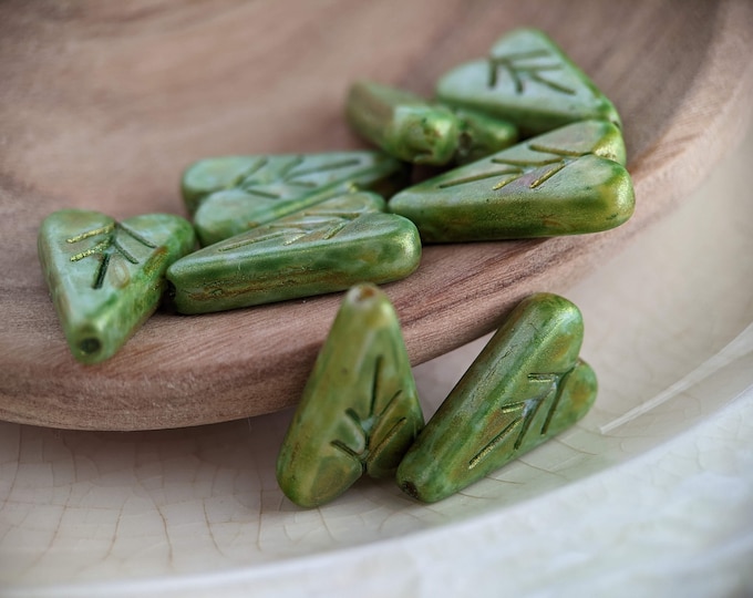 8pcs: Algae 16x11mm Heart-shaped Leaf, Pressed Czech Glass Beads ...