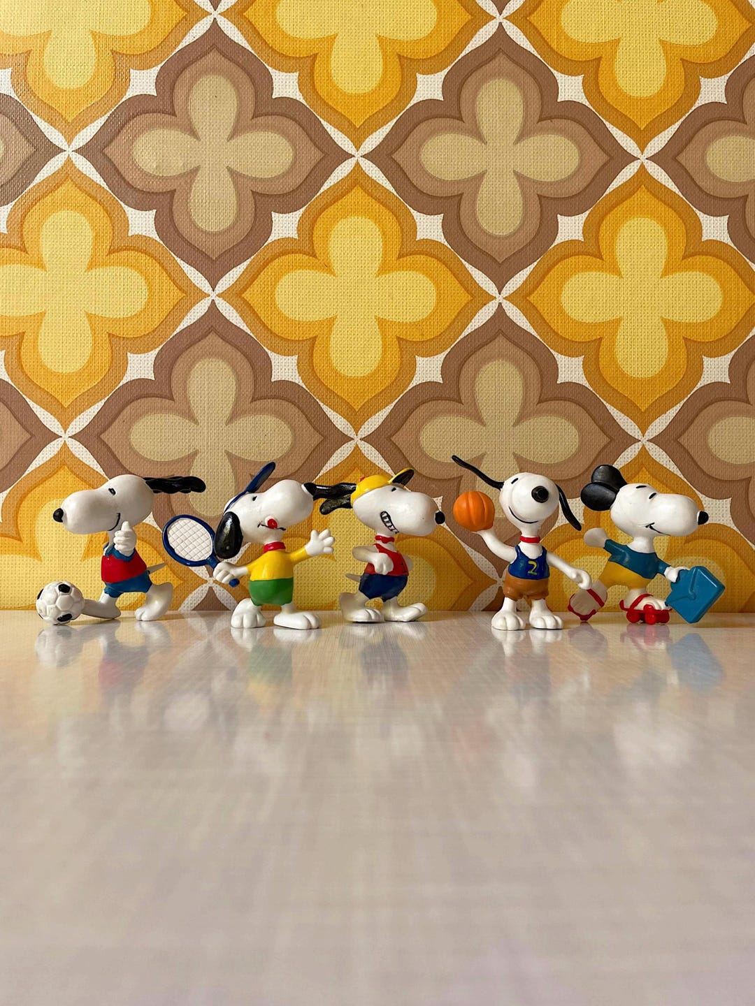 Set of 5 Vintage "peanuts Snoopy" Figures | Soccer Ball, Tennis Ball ...