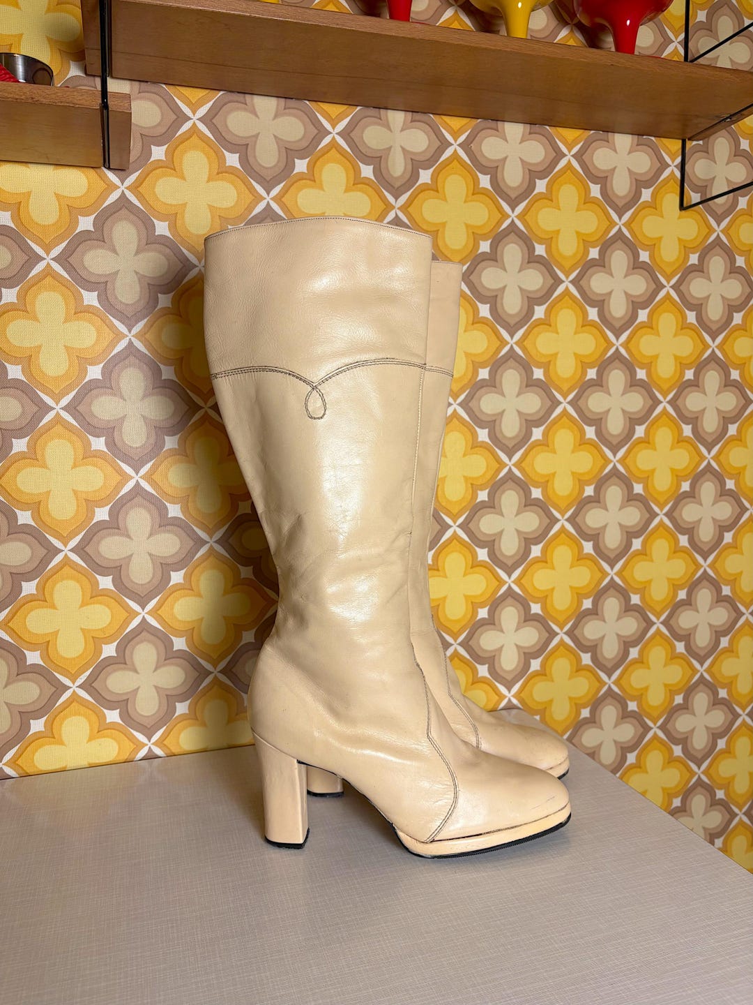 Gogo Boots in (cream) White Leather (size UK 8 / EU 42) | 60s 70s ...