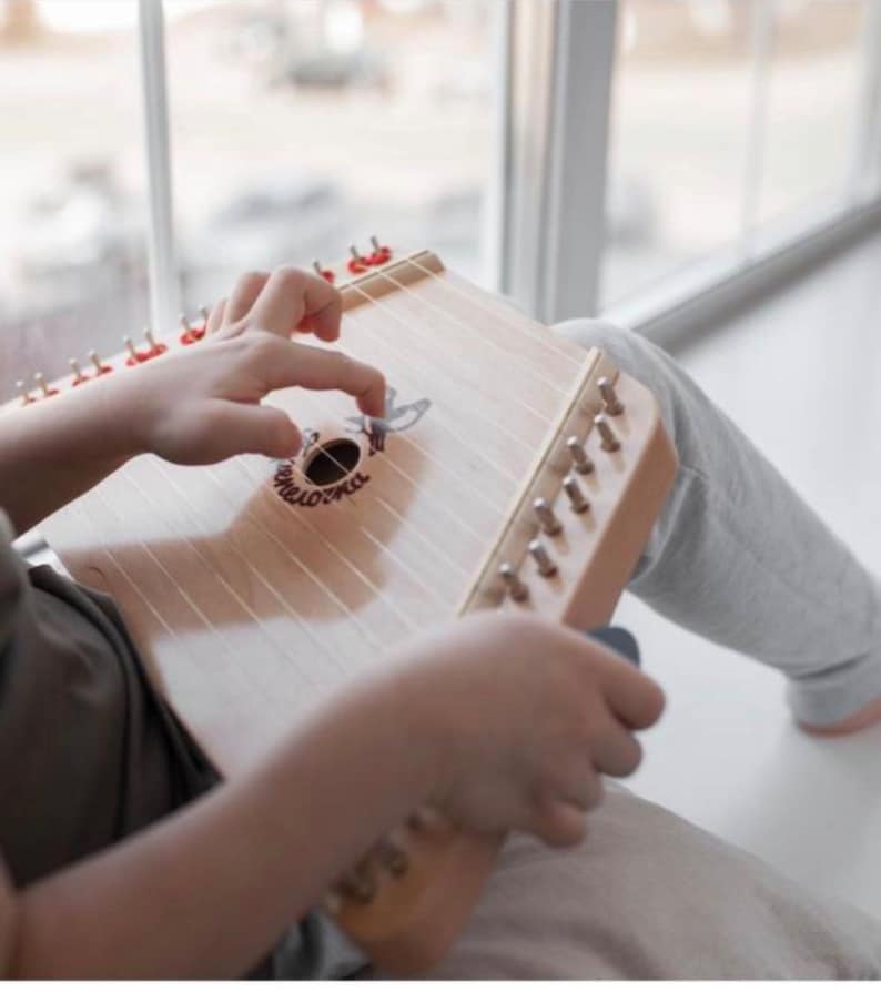 Musical Wooden Toy Zither,stringed Instrument Zither, Zither Player ...