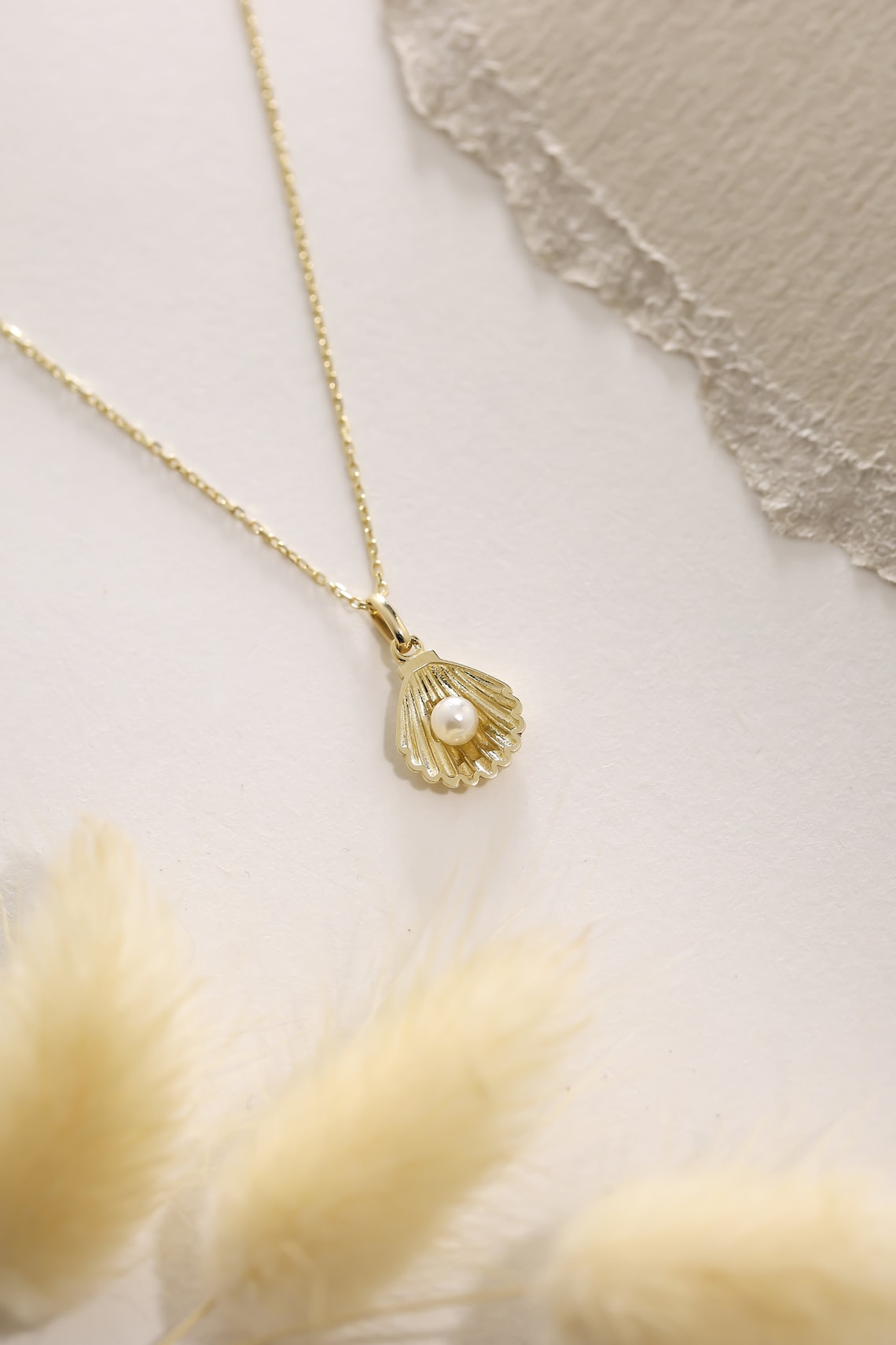 Elegant 14K Solid Gold Oyster Pearl Necklace, Dainty Oyster Single ...
