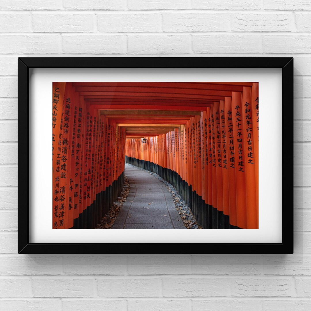 Japan Kyoto Fushimi Inari Shrine (horizontal) Torii Gates Traditional ...