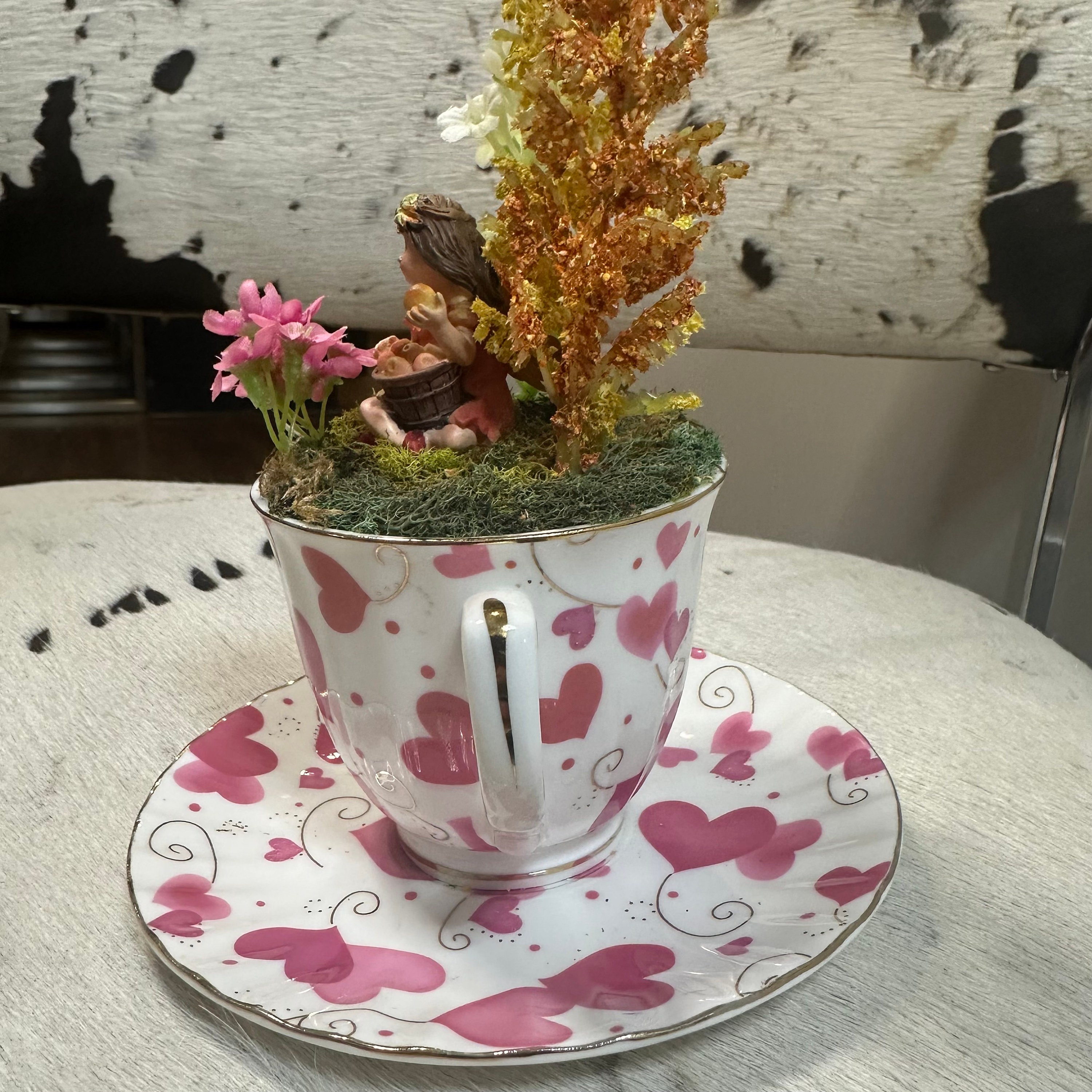 Beautiful Vintage Tea Cup Miniature Fairy Garden Red Hearts Fine China ...