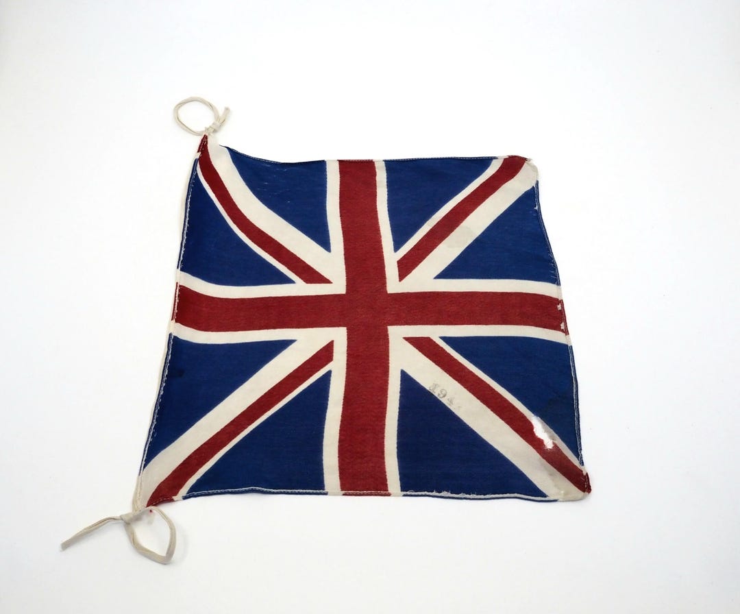 A Rare WW2 Union Jack Kit Bag Flag Parachute Silk nylon 1941 Perfect ...